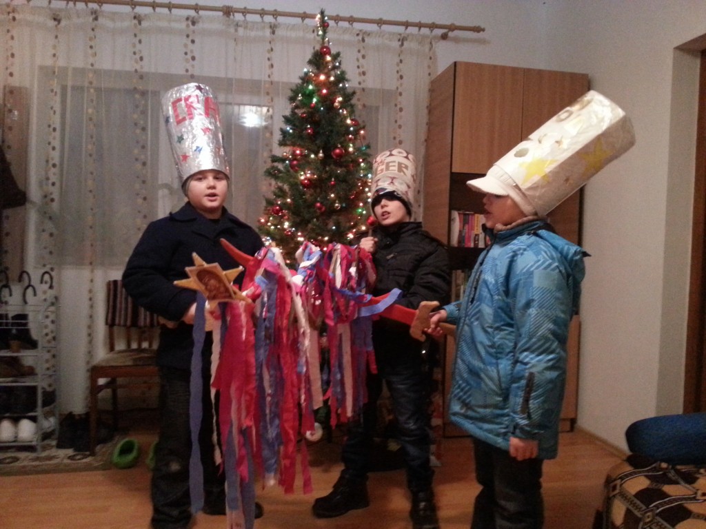 Primiți cu colindul?