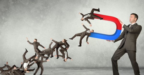 Cum atragem angajații talentați? Șase idei de la experții McKinsey.